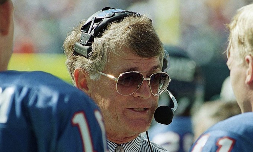 Falleció Dan Reeves, quien tuvo nueve apariciones en Super Bowl