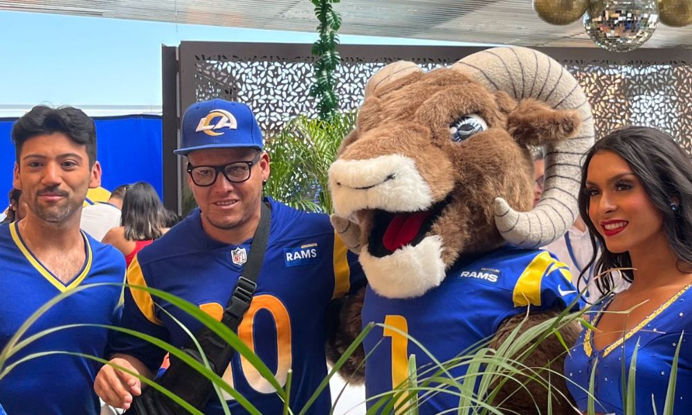 Los Angeles Rams visitan Ciudad de México como parte de su tour por el ...